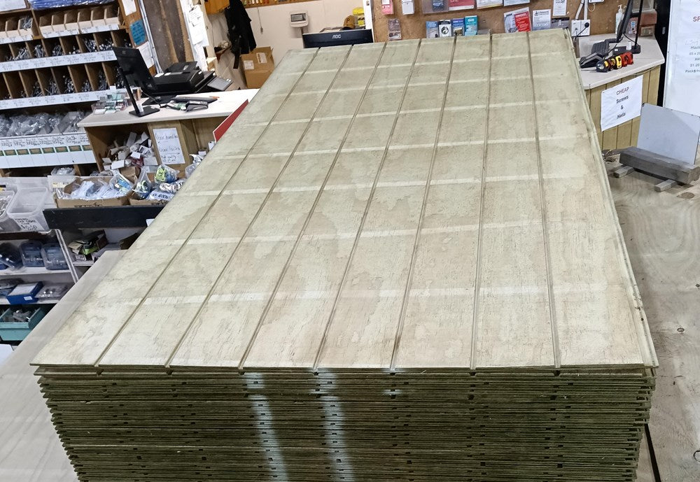 Utilityclad Grooved 2440x1200x12 H3.2 2nds