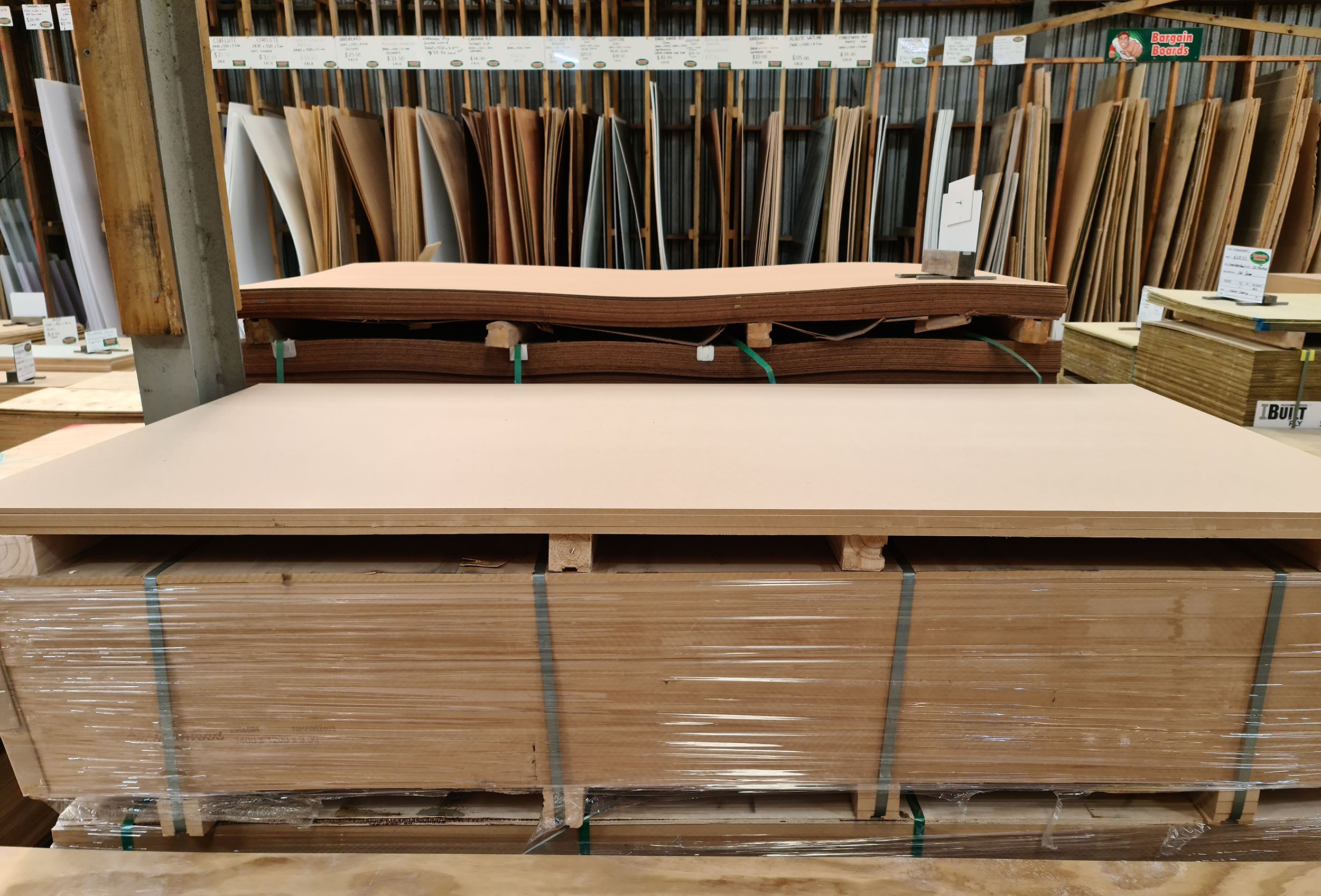 MDF 2400x1200x9mm ROM
